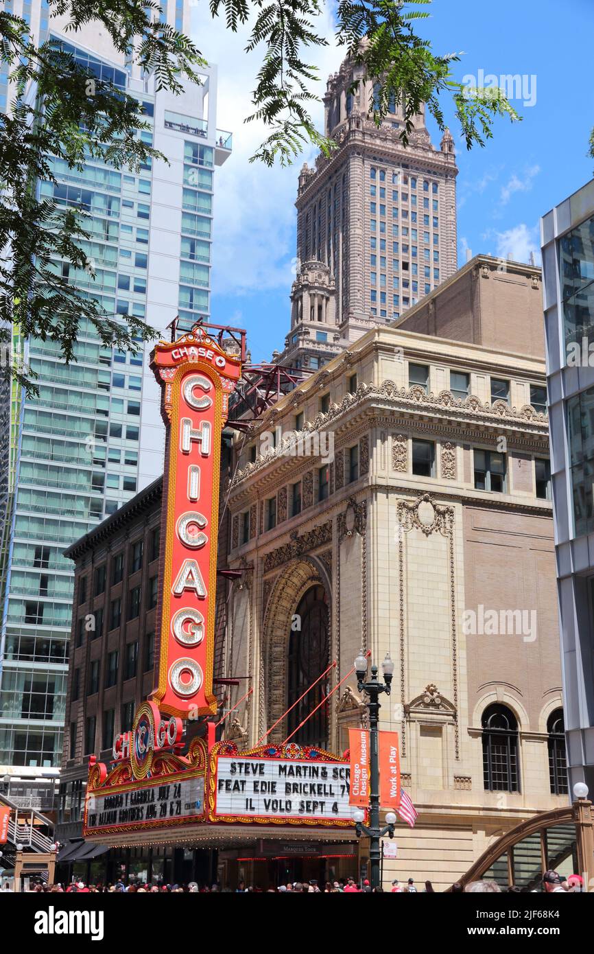 CHICAGO, USA - JUNE 28, 2013: Street view of Chicago Theatre. Chicago ...