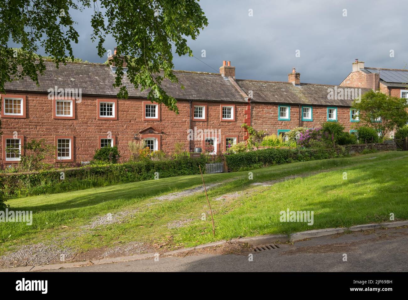 Old workers hi-res stock photography and images - Alamy