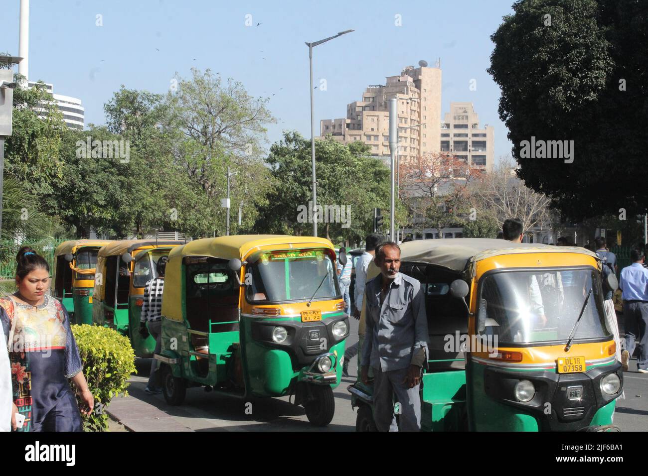 Auto rickshaw delhi hi-res stock photography and images - Alamy