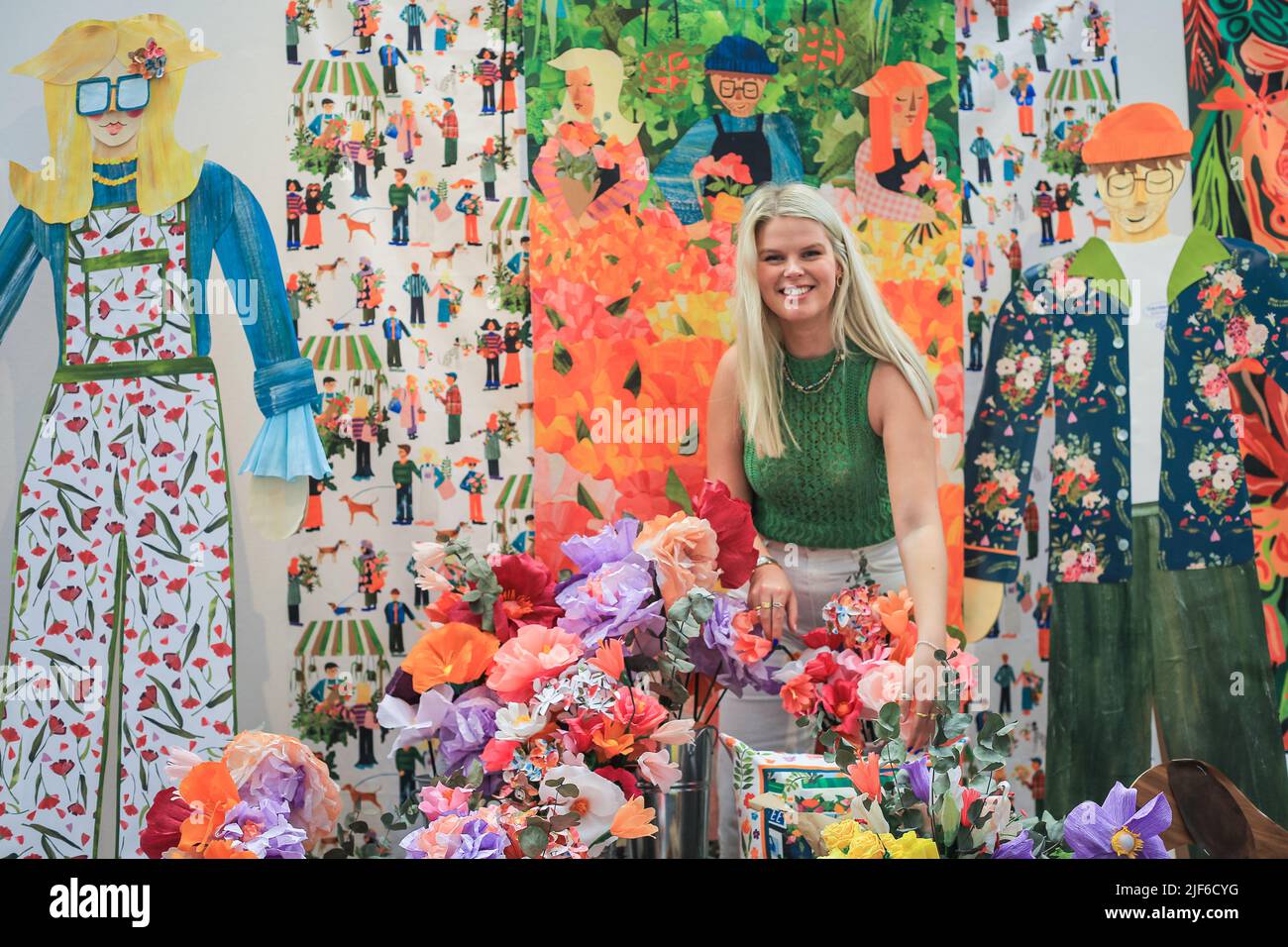 London, UK. 29th June, 2022. Immy Lee, Bath Spa University, with her ...