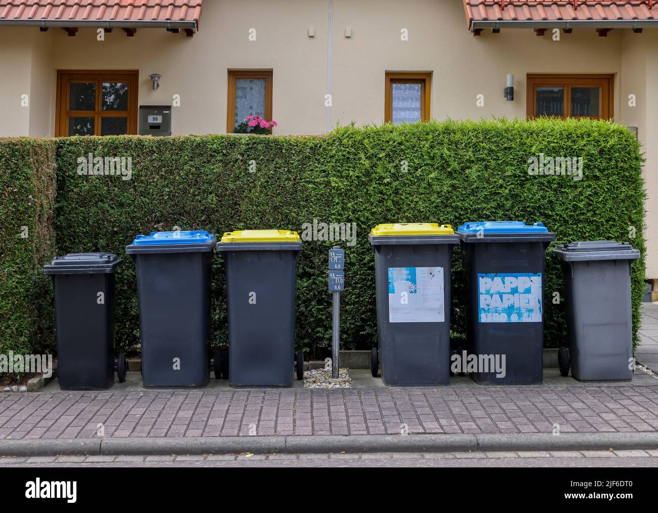German dual system of waste collection hi-res stock photography and ...