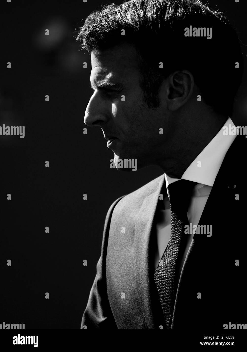 Emmanuel macron profile hi-res stock photography and images - Alamy