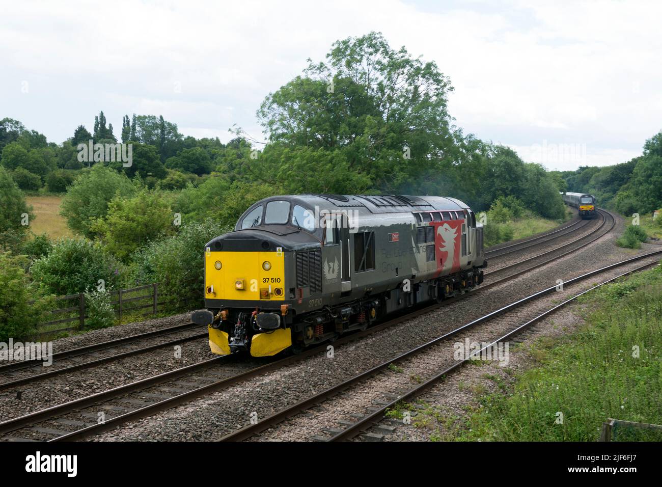 British rail class 37 locomotive hi-res stock photography and images ...