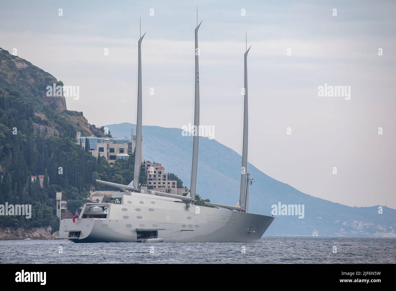 A super-luxury yacht owned by Russian billionaire, industrialist and ...