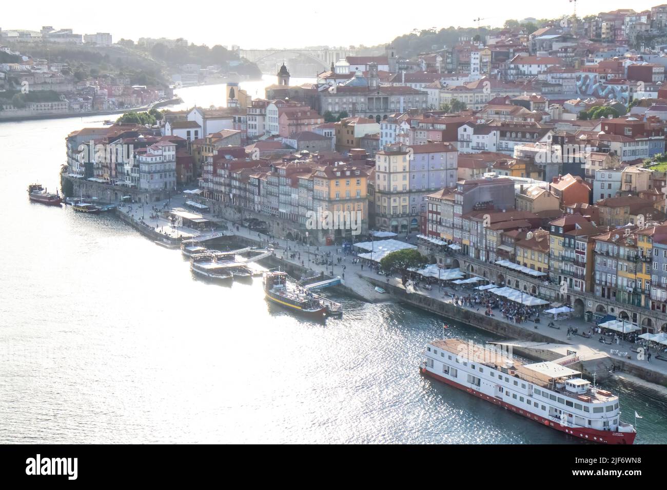 Douro riverside hi-res stock photography and images - Alamy
