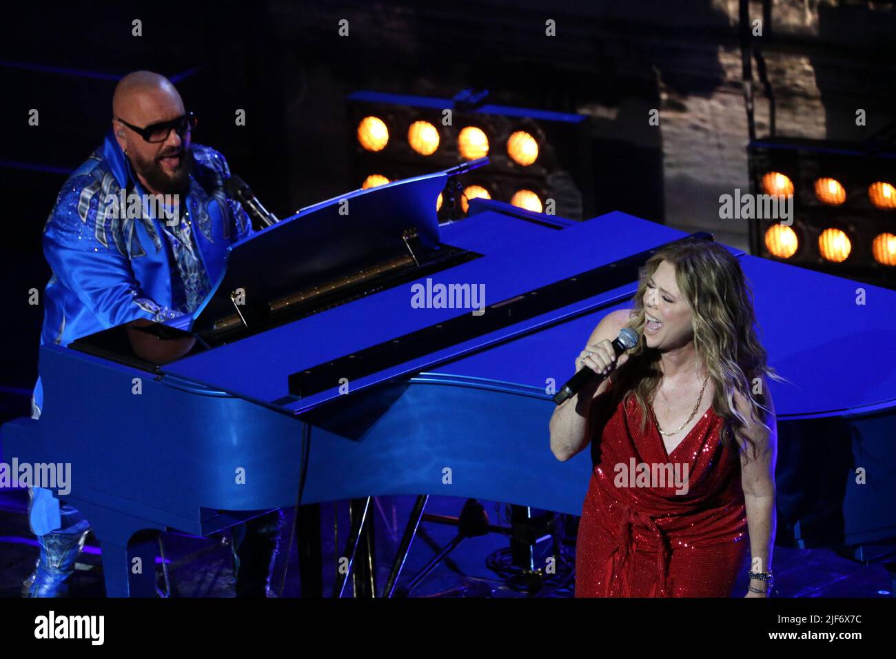 RITA WILSON with DESMOND CHILD singing in Athens. Desmond Child perform ...