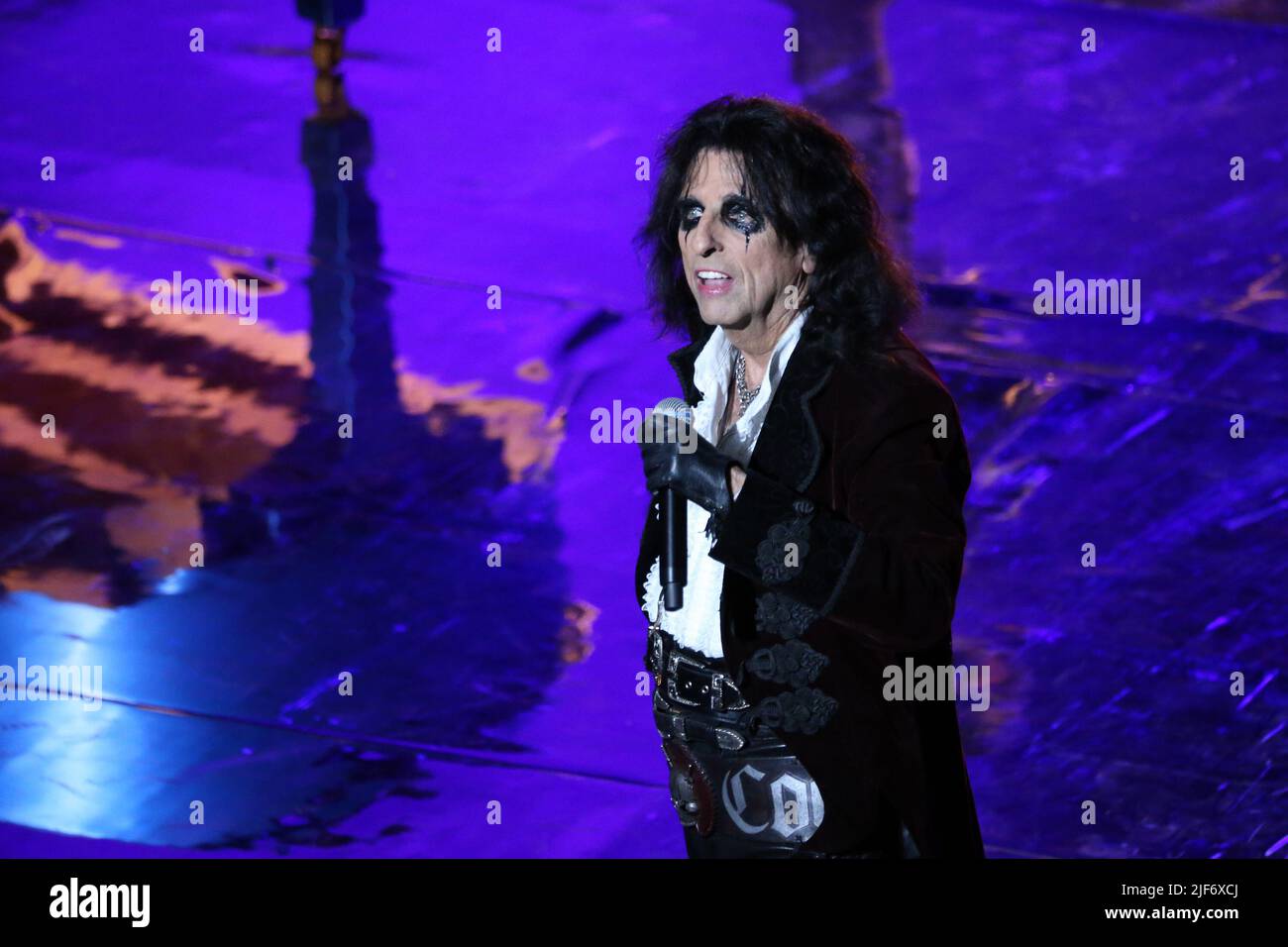 ALICE COOPER participate at the concert. Desmond Child perform live for ...