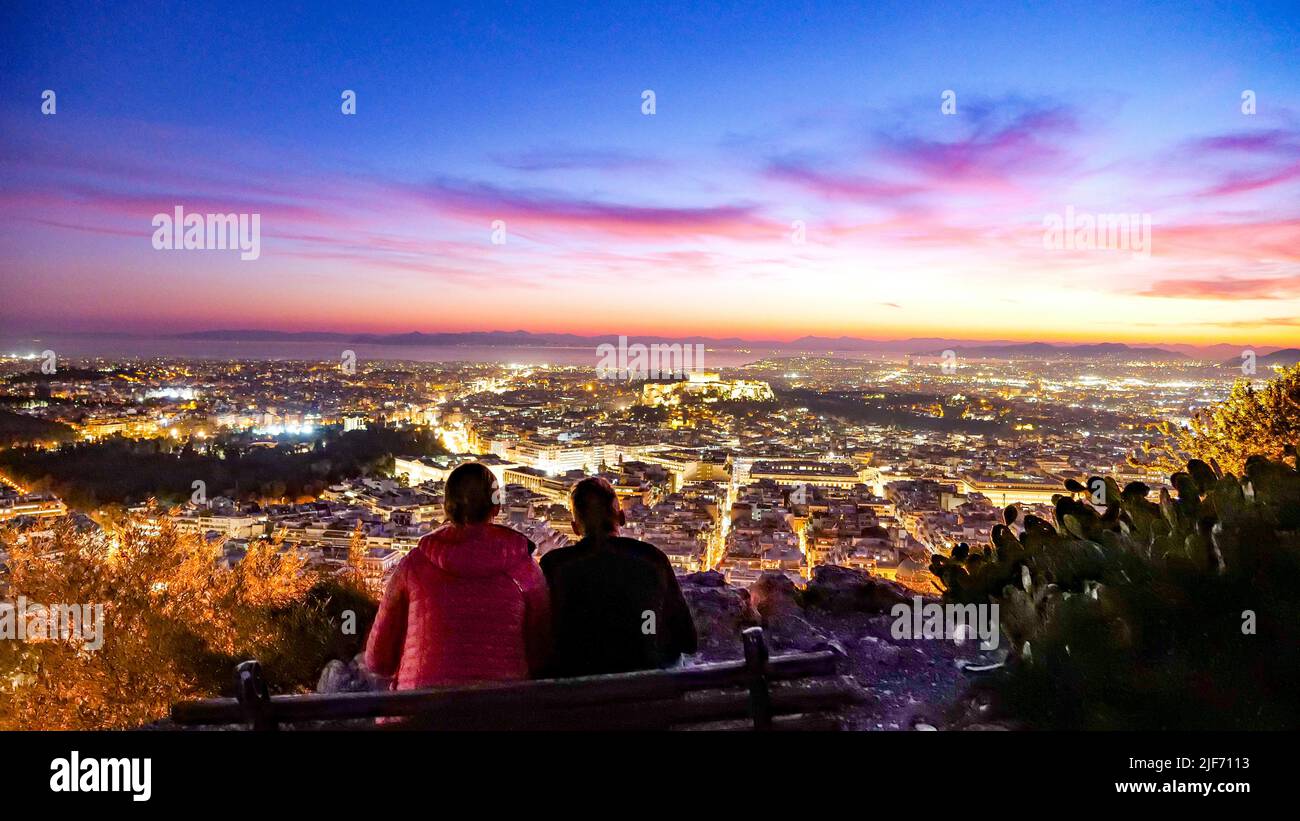 ChatGPT a dit : Explore Athens and discover its iconic monuments, from ...