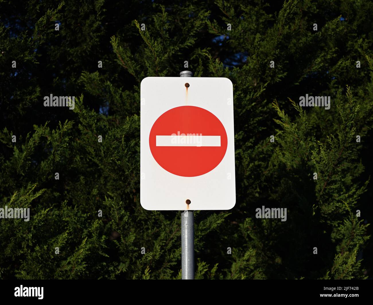 Entry signage sign hi-res stock photography and images - Alamy