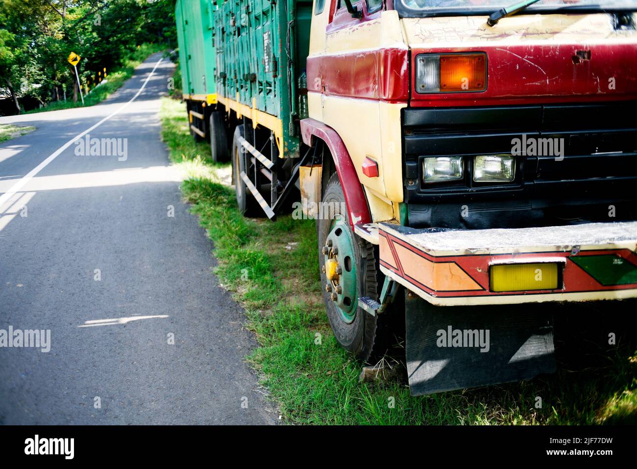 Truck backside hi-res stock photography and images - Alamy