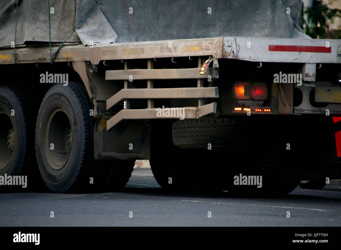 Rear loading truck hi-res stock photography and images - Alamy