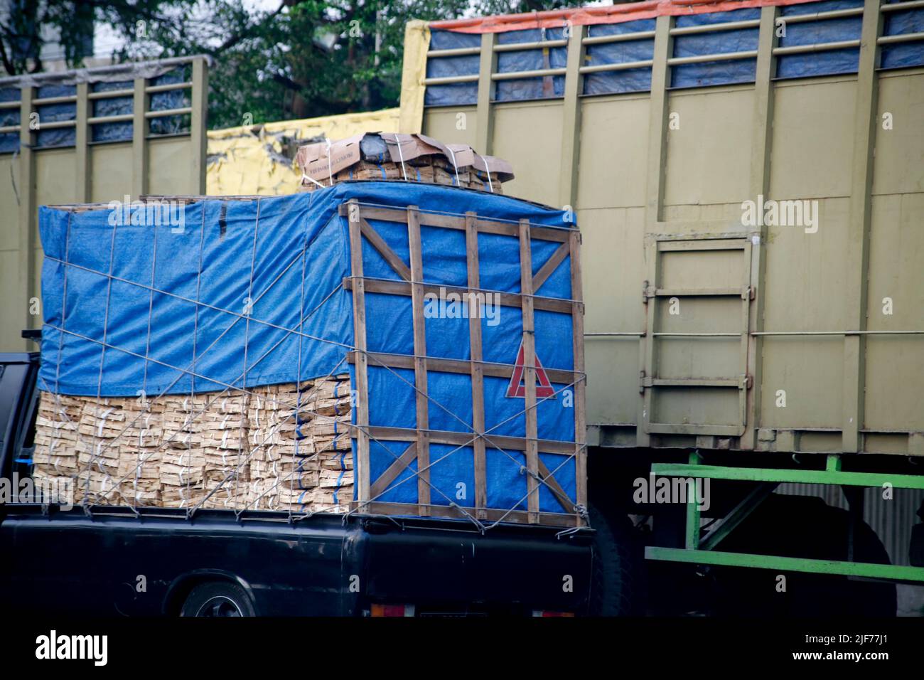 Lorry transport indonesia hi-res stock photography and images - Alamy