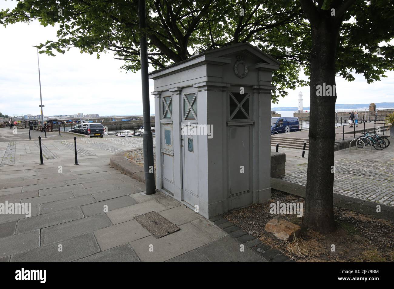 Police Box, Newhaven, Edinburgh, Scotland. UK Stock Photo - Alamy