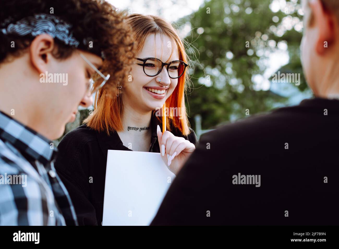 Men woman student hi-res stock photography and images - Alamy