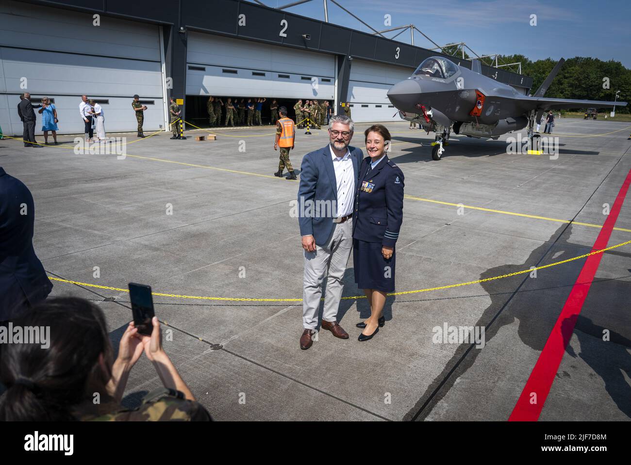 2022-06-30 16:18:21 VOLKEL - The first four F-35 fighter planes arrive ...