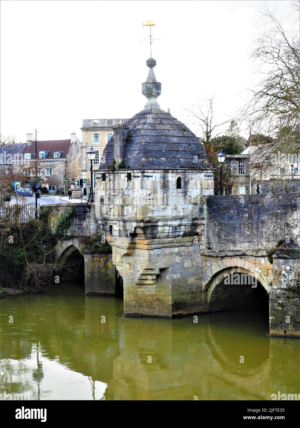 Bradford on Avon Town Bridge Stock Photo - Alamy