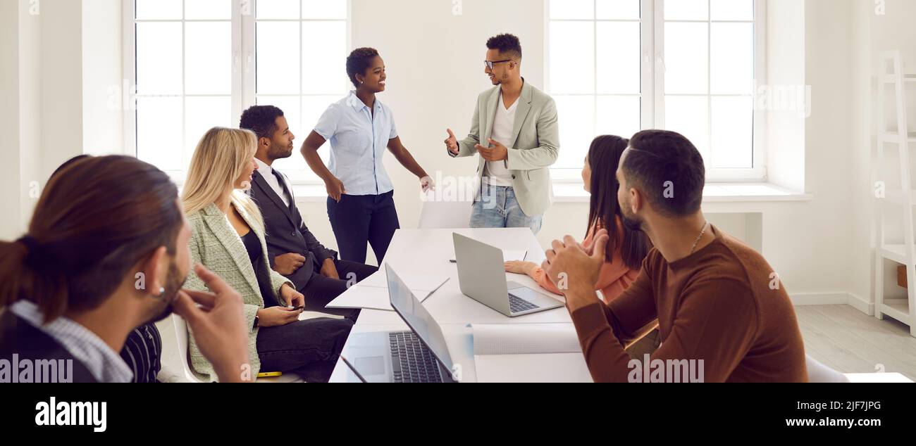 Positive business meeting hi-res stock photography and images - Alamy
