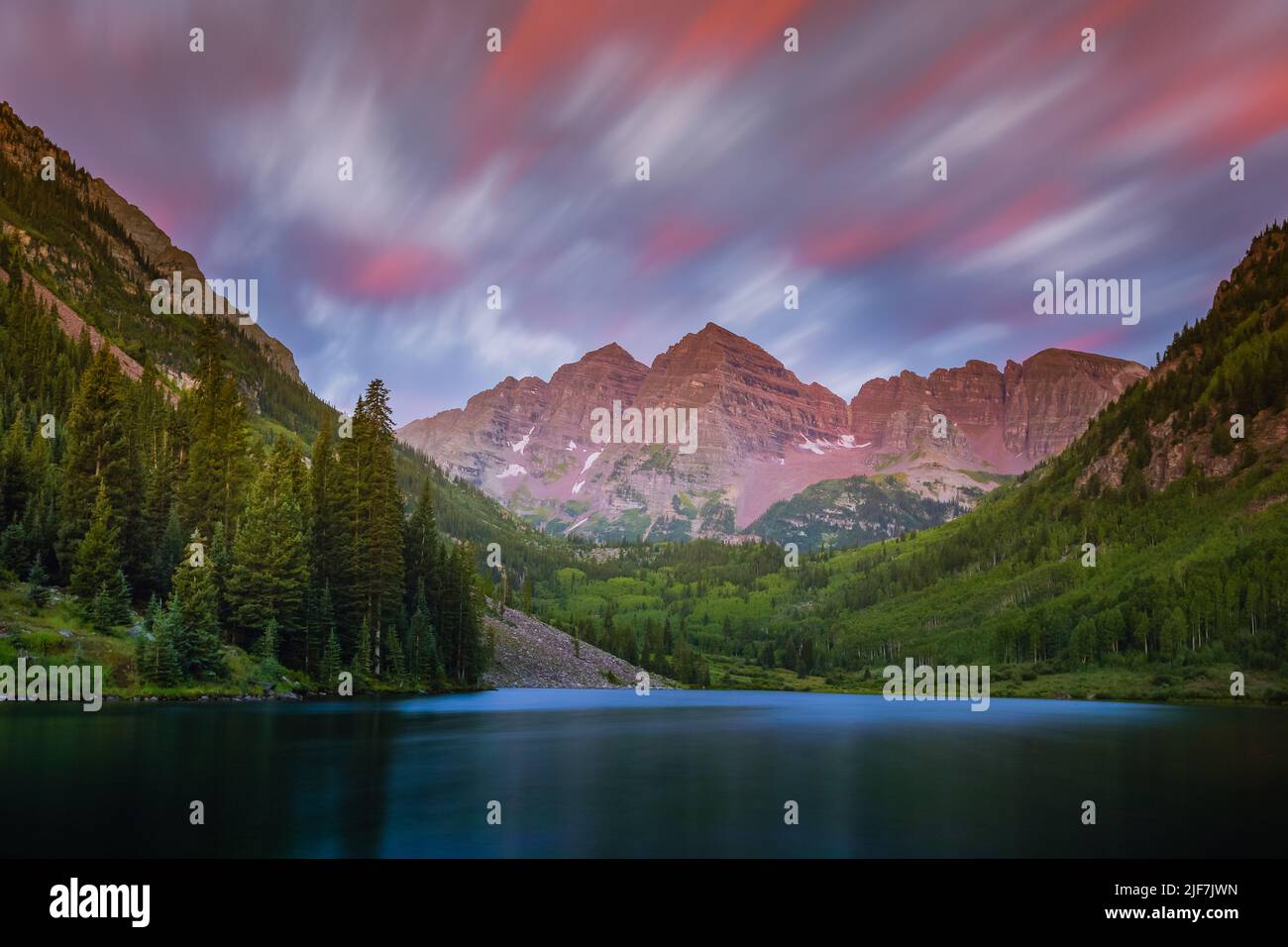 Maroon Bells at Sunrise - Aspen, Colorado Stock Photo - Alamy