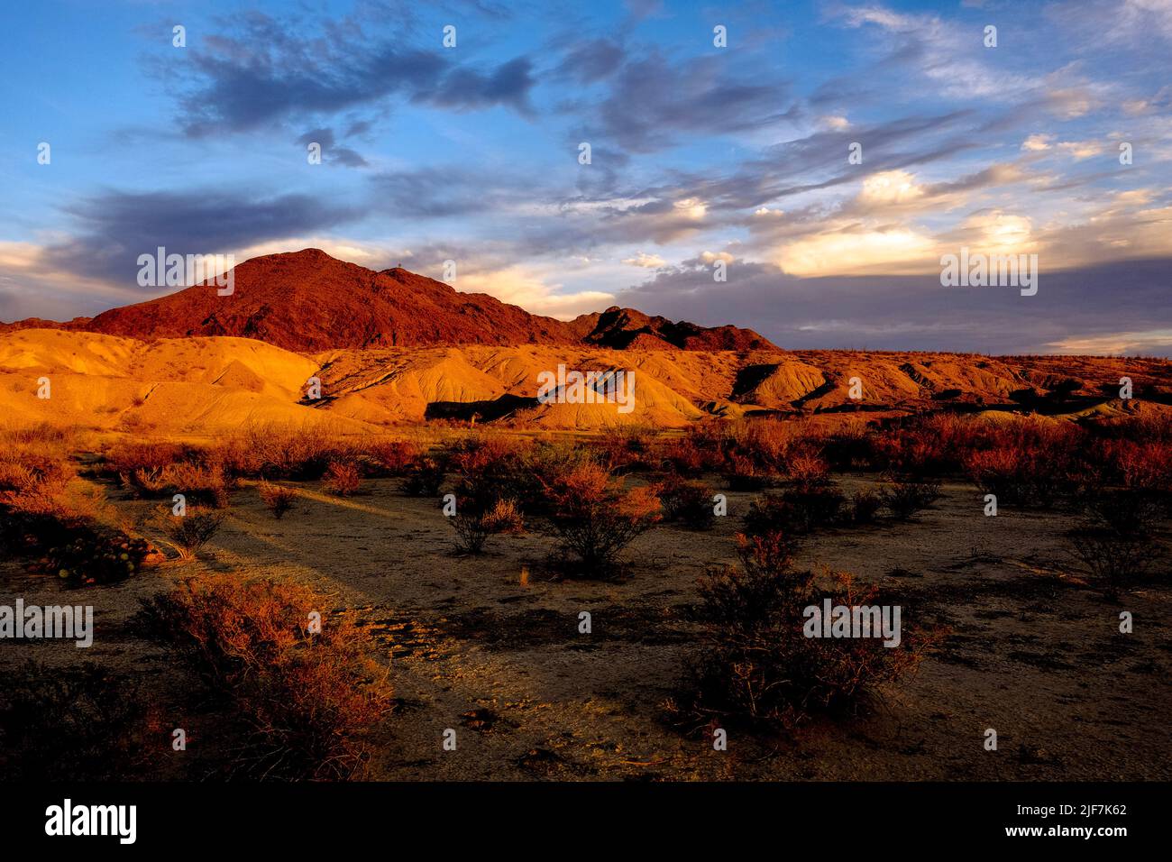 Texas desert sunset sky hi-res stock photography and images - Alamy