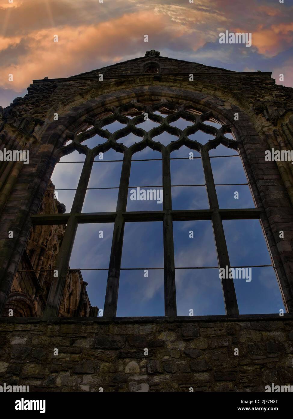 Sun rays over ancient building hi-res stock photography and images - Alamy