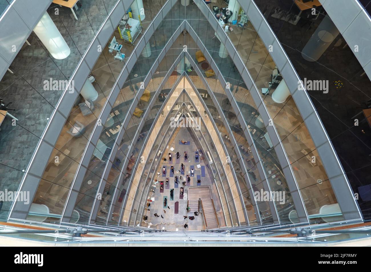 Perfect symmetry hi-res stock photography and images - Alamy