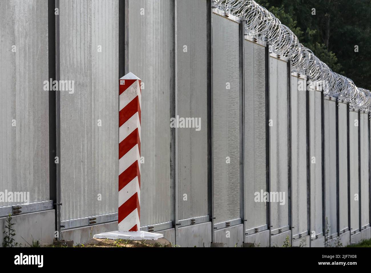 Physical barriers hi-res stock photography and images - Alamy