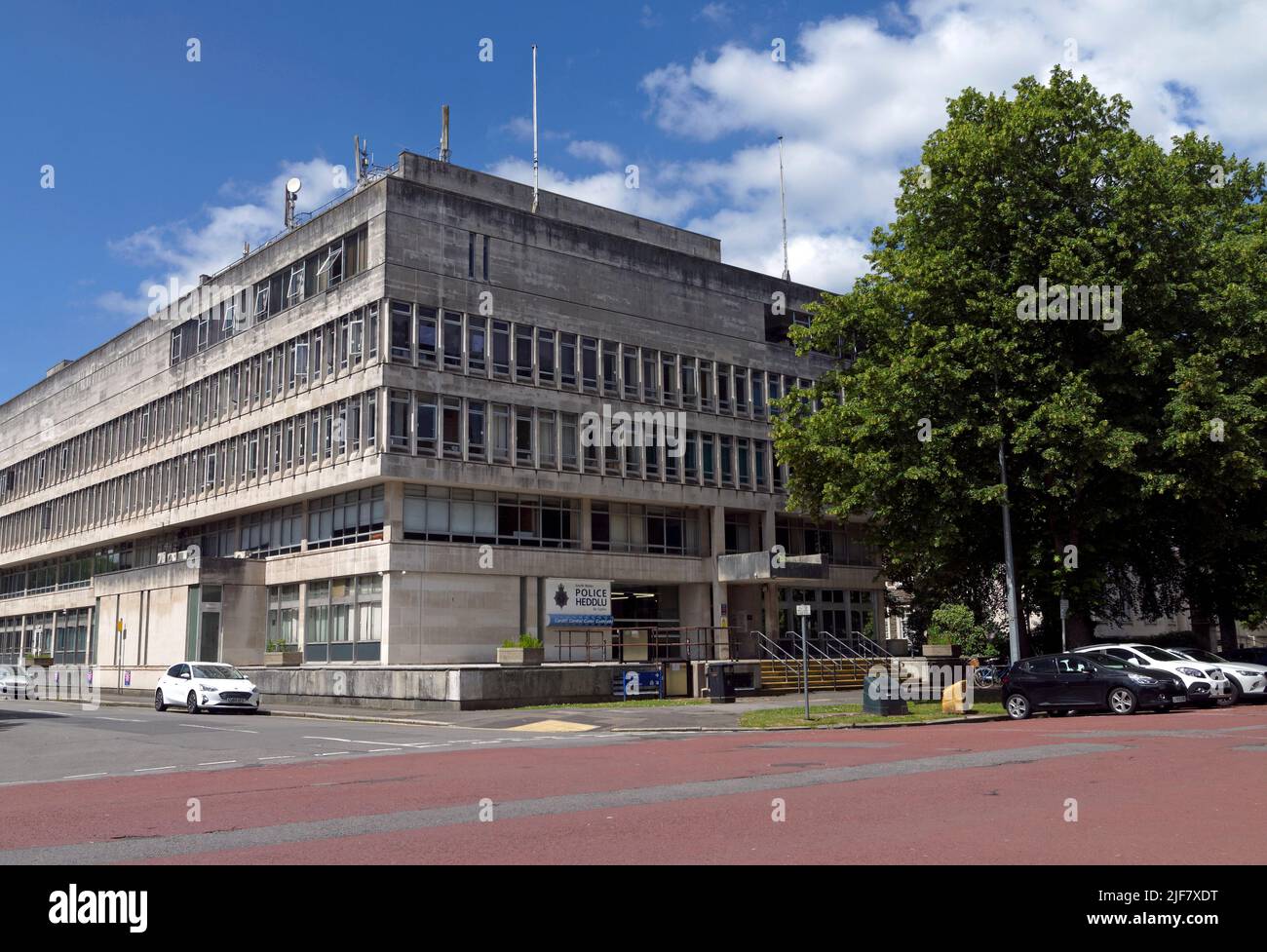 Cardiff central police station hi-res stock photography and images - Alamy