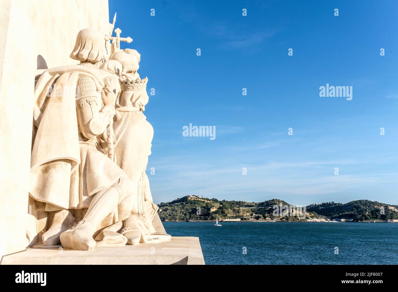 The city of Lisbon - Belem Monument age of discoveries | La ville de ...