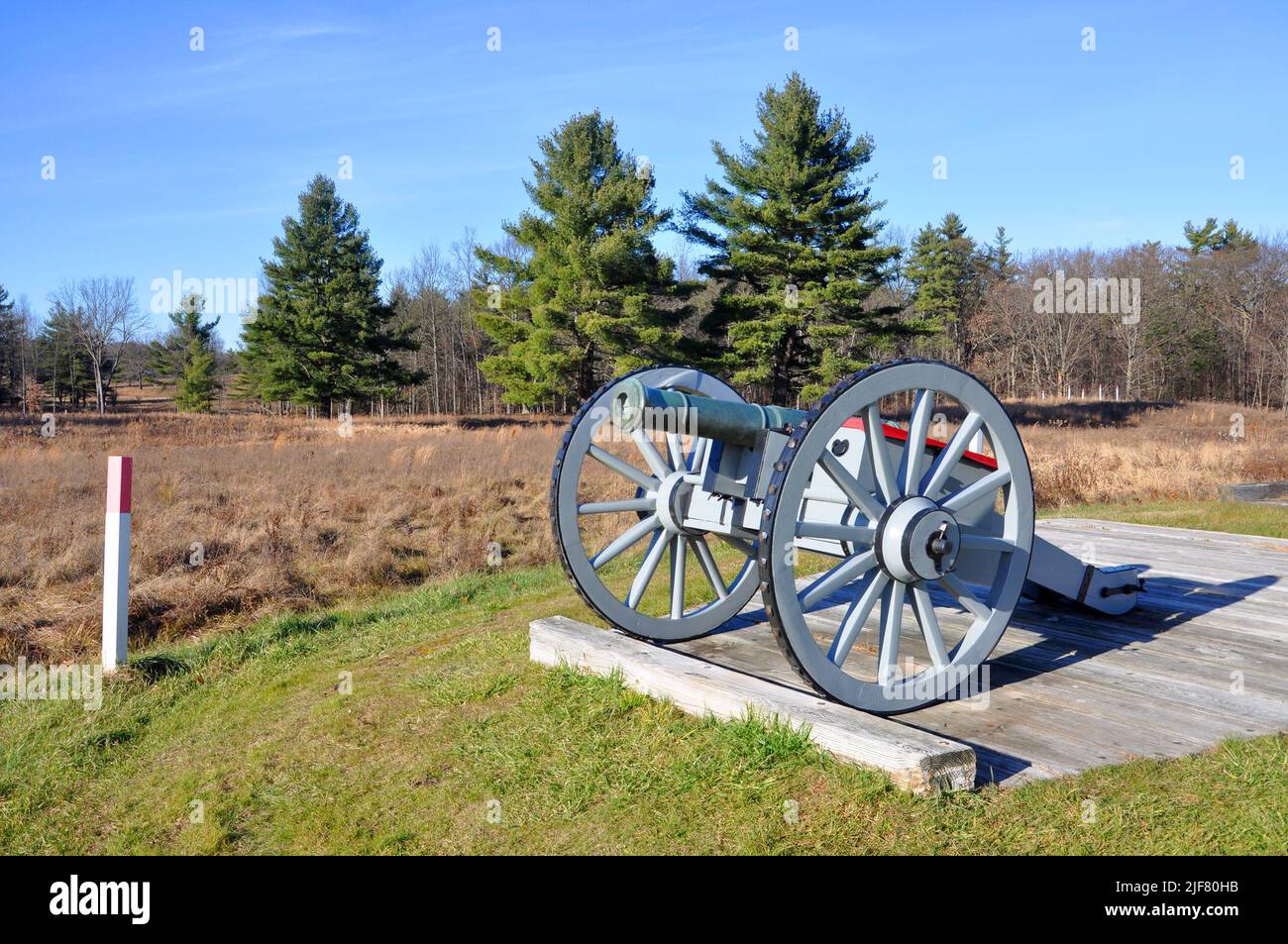 Battles of american revolution gun hi-res stock photography and images ...