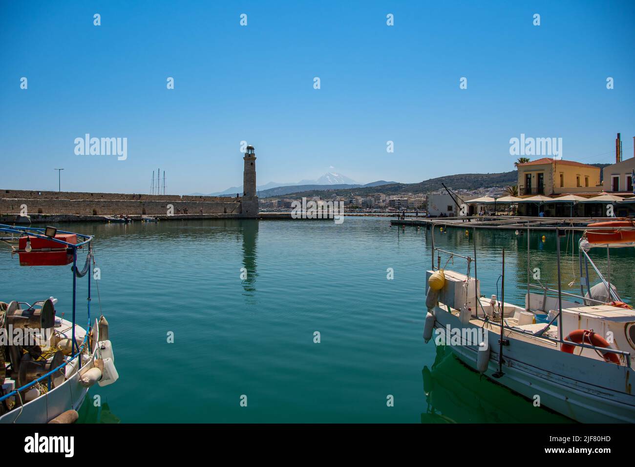 The old Venetian port of Rethymno with lighthouse Stock Photo - Alamy