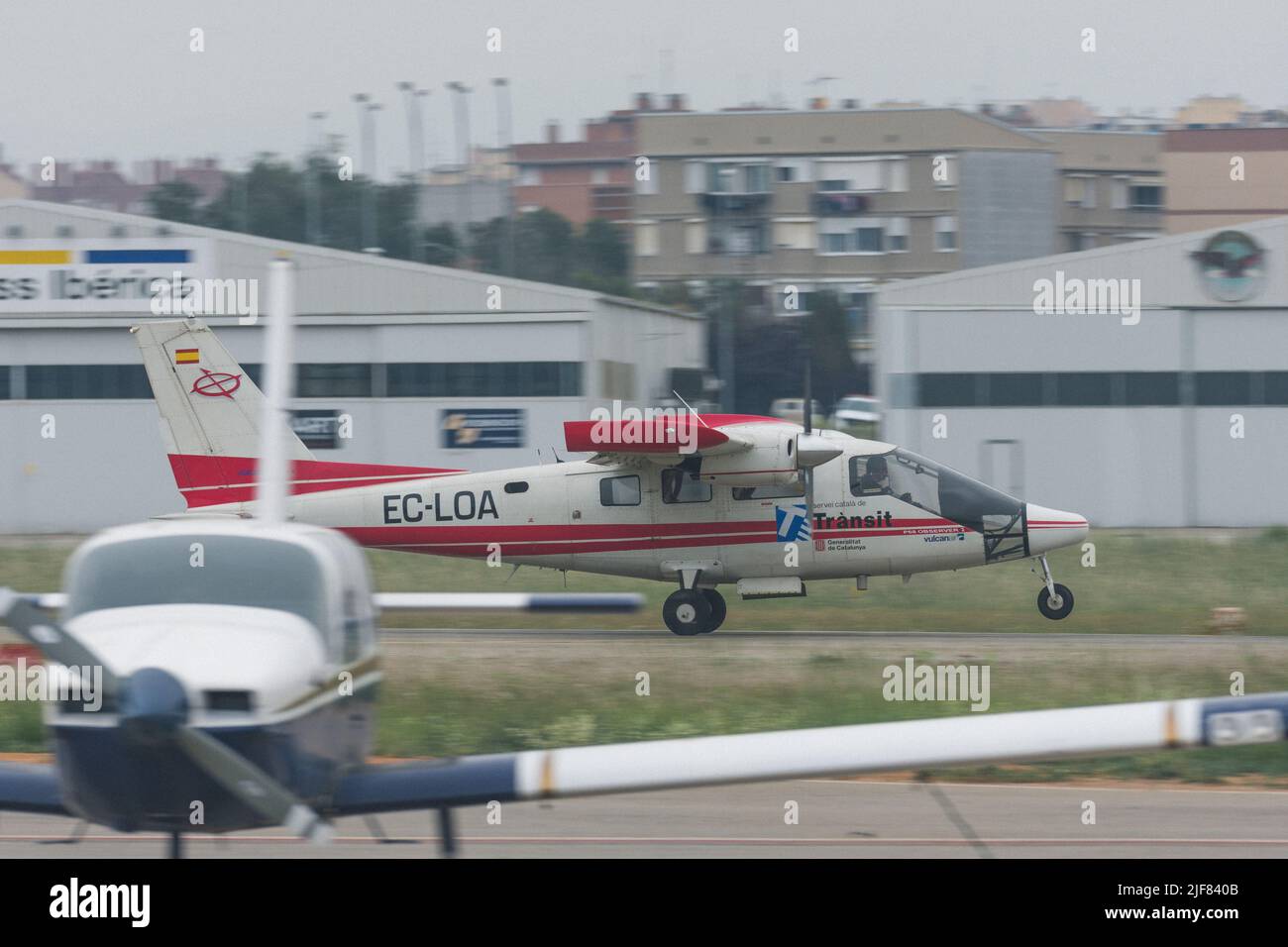 P68 light aircraft hi-res stock photography and images - Alamy