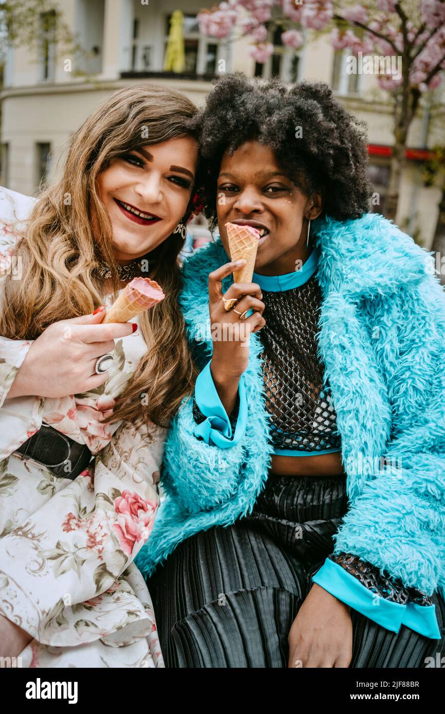 Non lgbtqi hi-res stock photography and images - Alamy