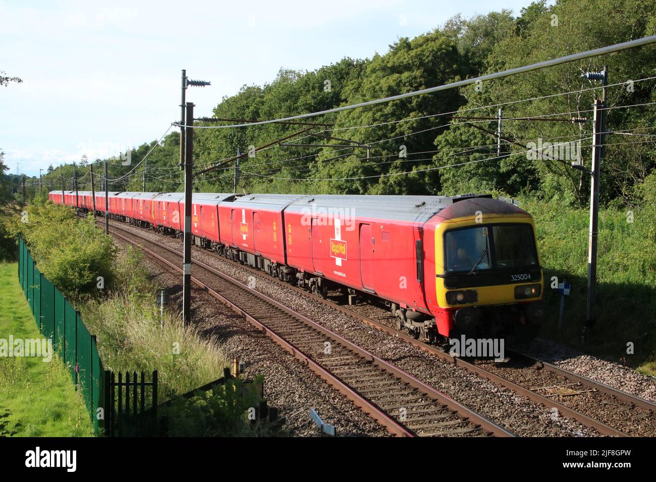 Royal mail train hi-res stock photography and images - Alamy