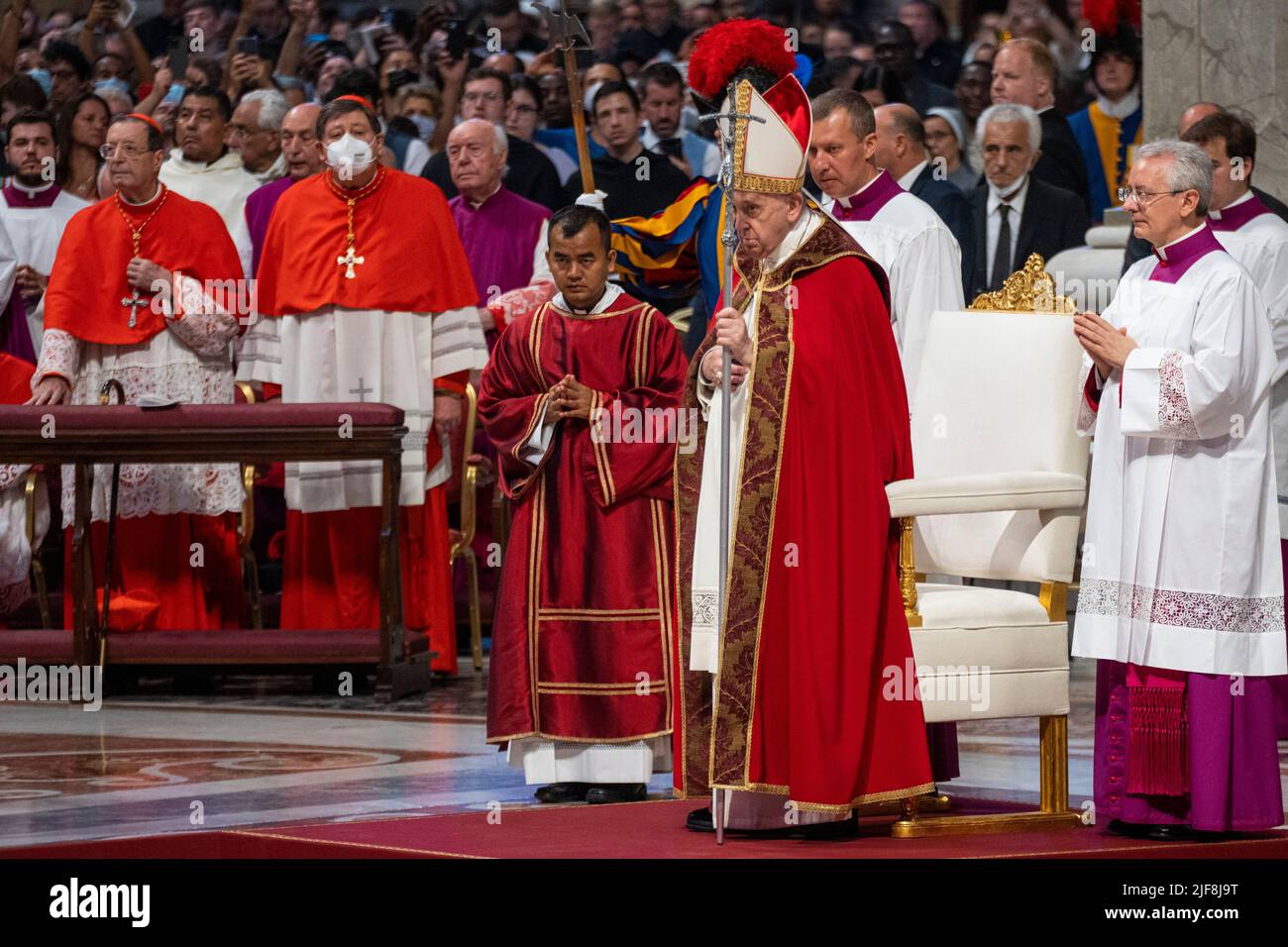 Pope Francis delivers his blessing at the end of the Mass on the ...