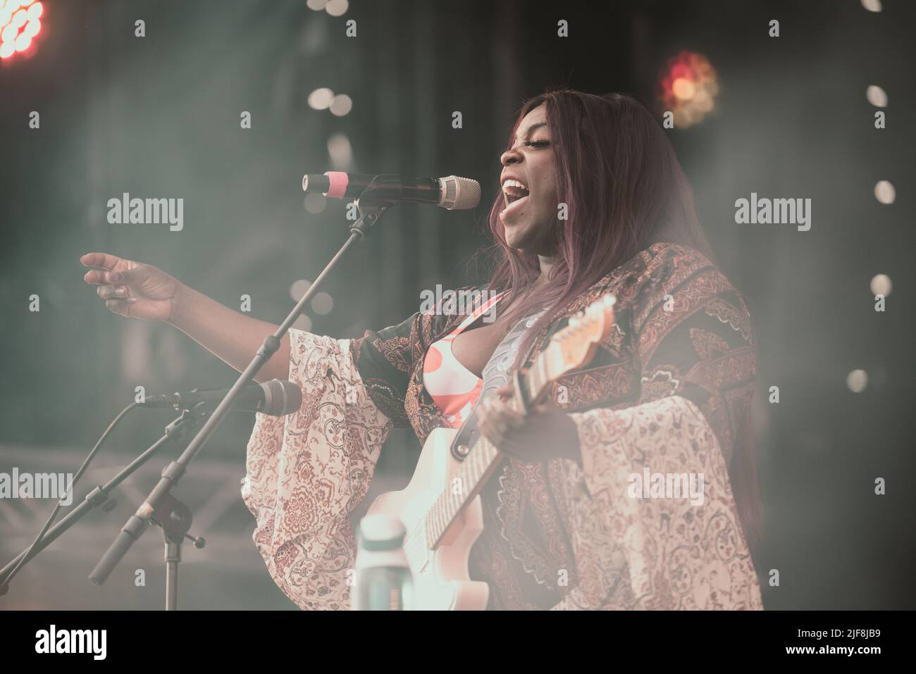 Yolanda quartey singer hi-res stock photography and images - Alamy