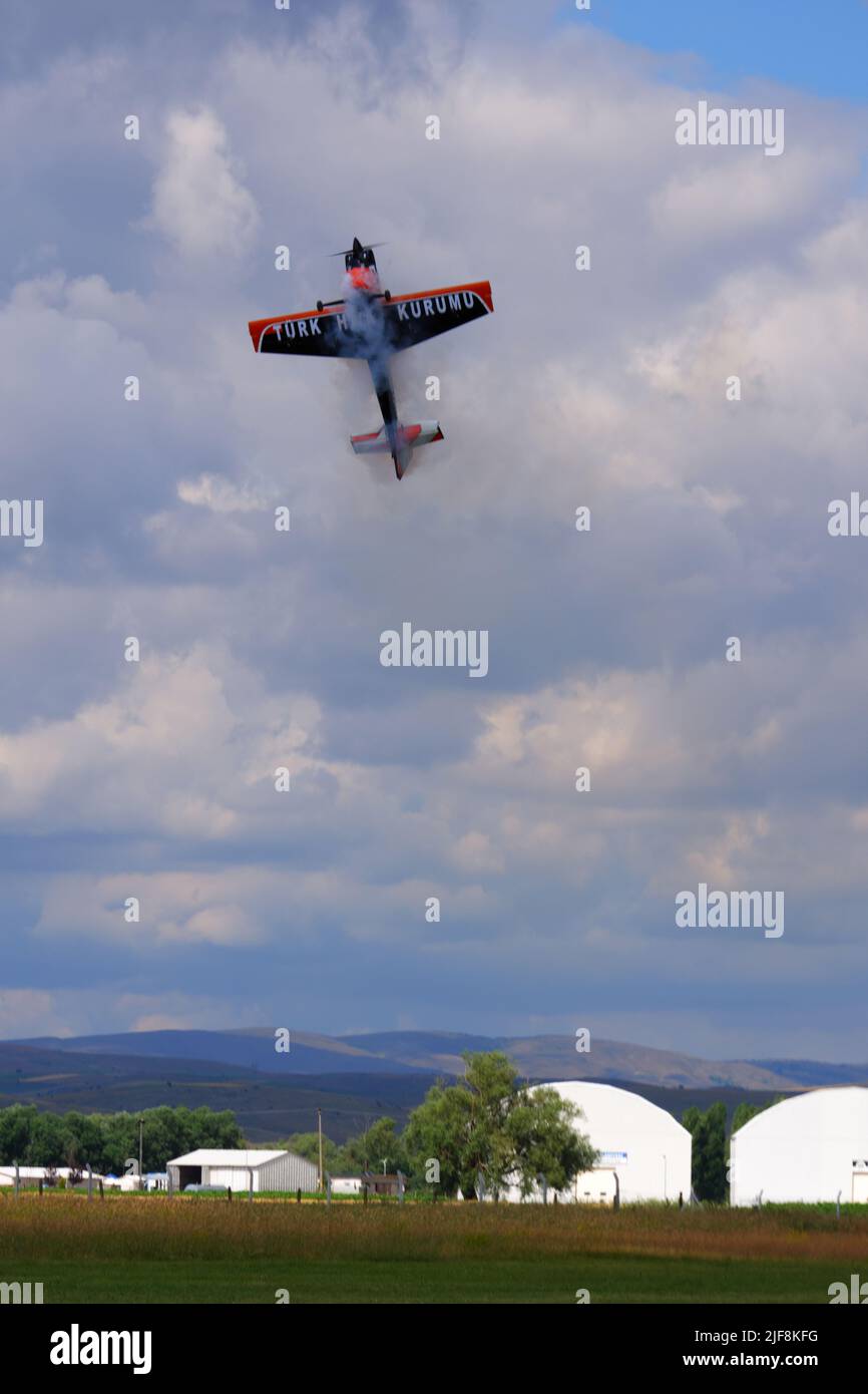 Model airplane taking off vertically at airshow Stock Photo - Alamy