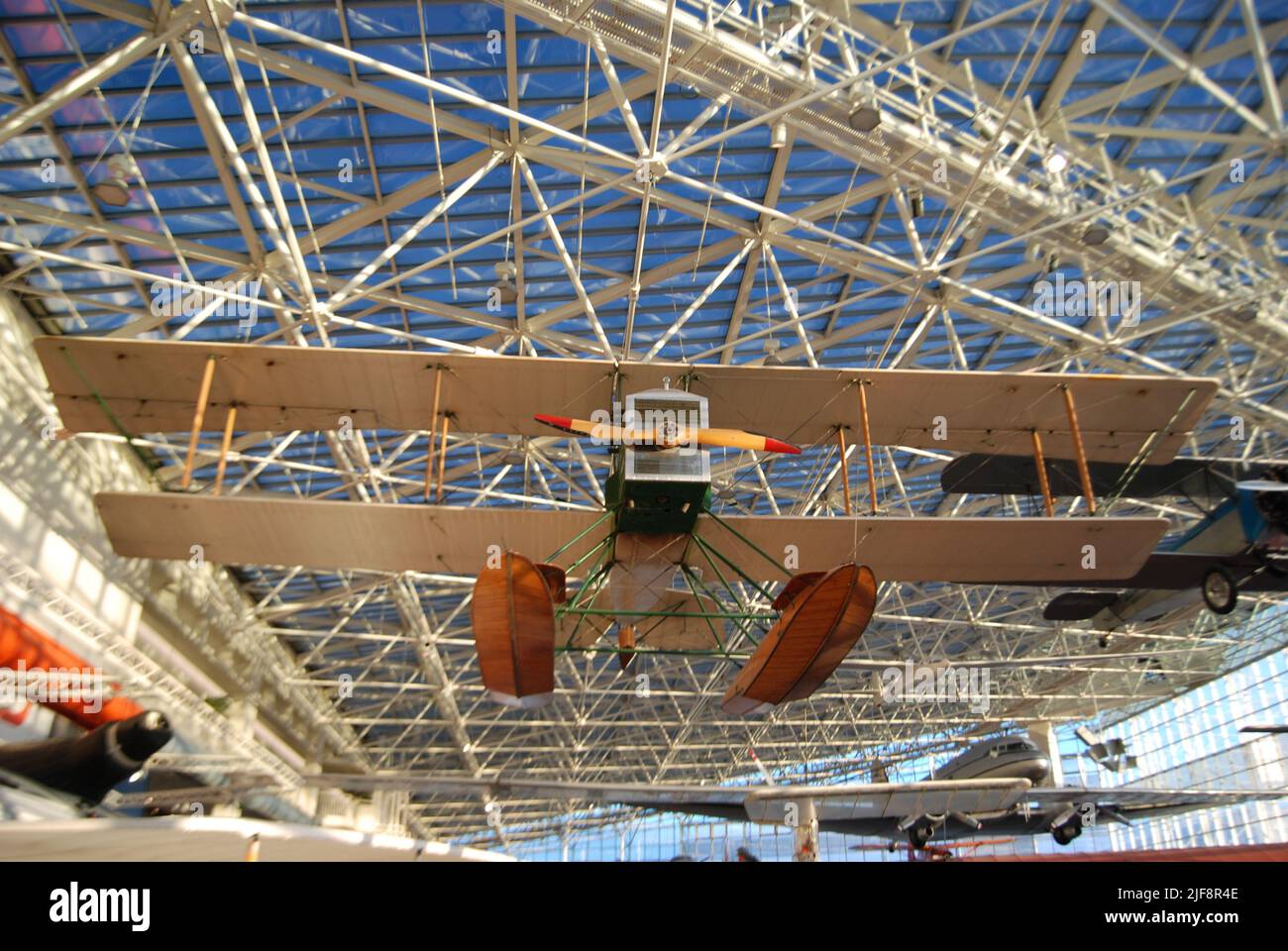 Double winged aircraft hi-res stock photography and images - Alamy