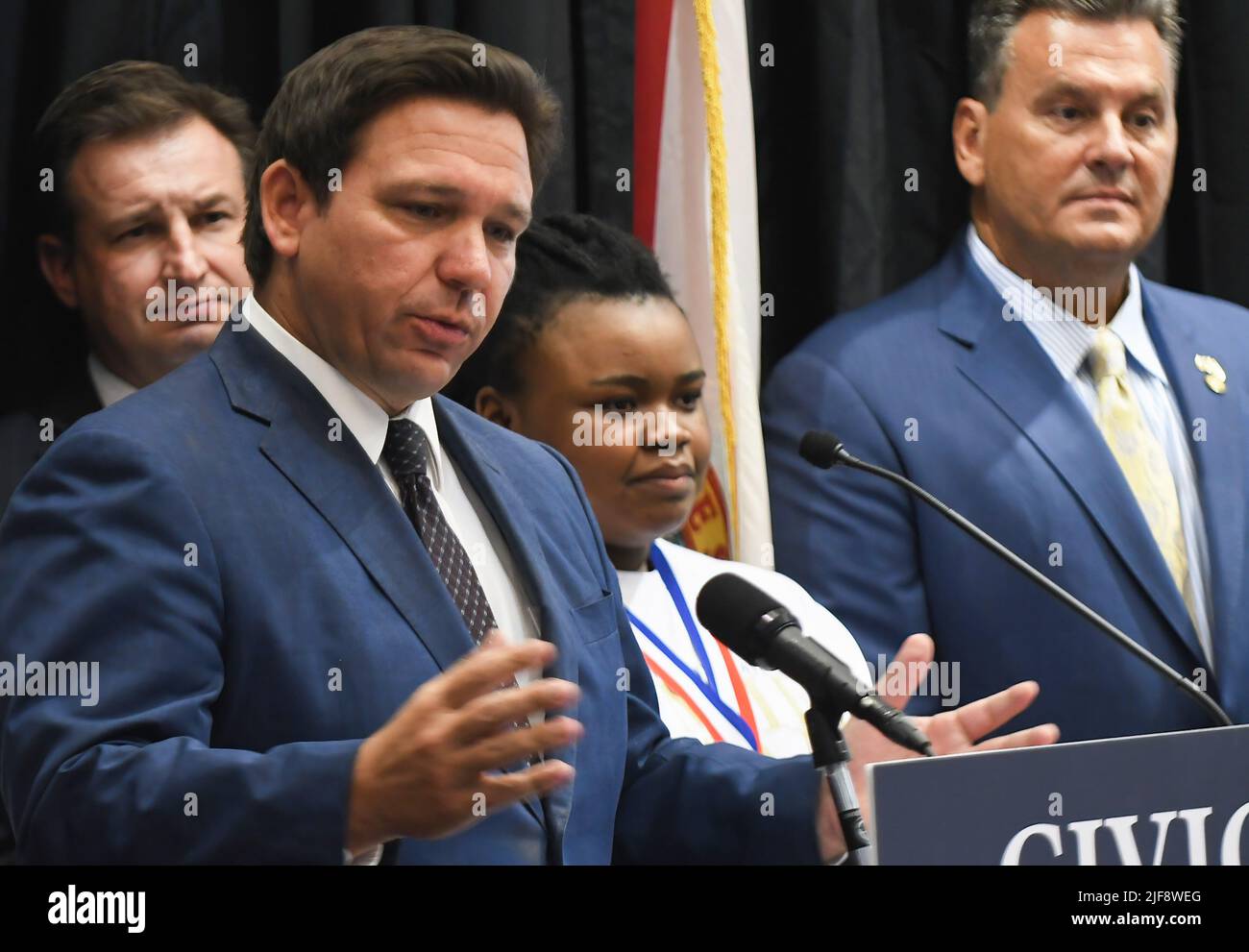 Crooms academy of information technology hi-res stock photography and ...