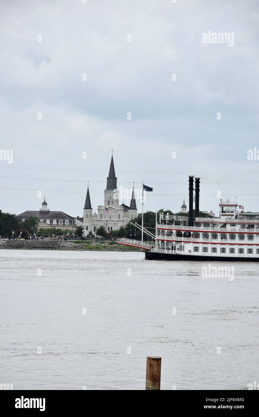 The City of New Orleans as seen across from the Crescent curve of the ...