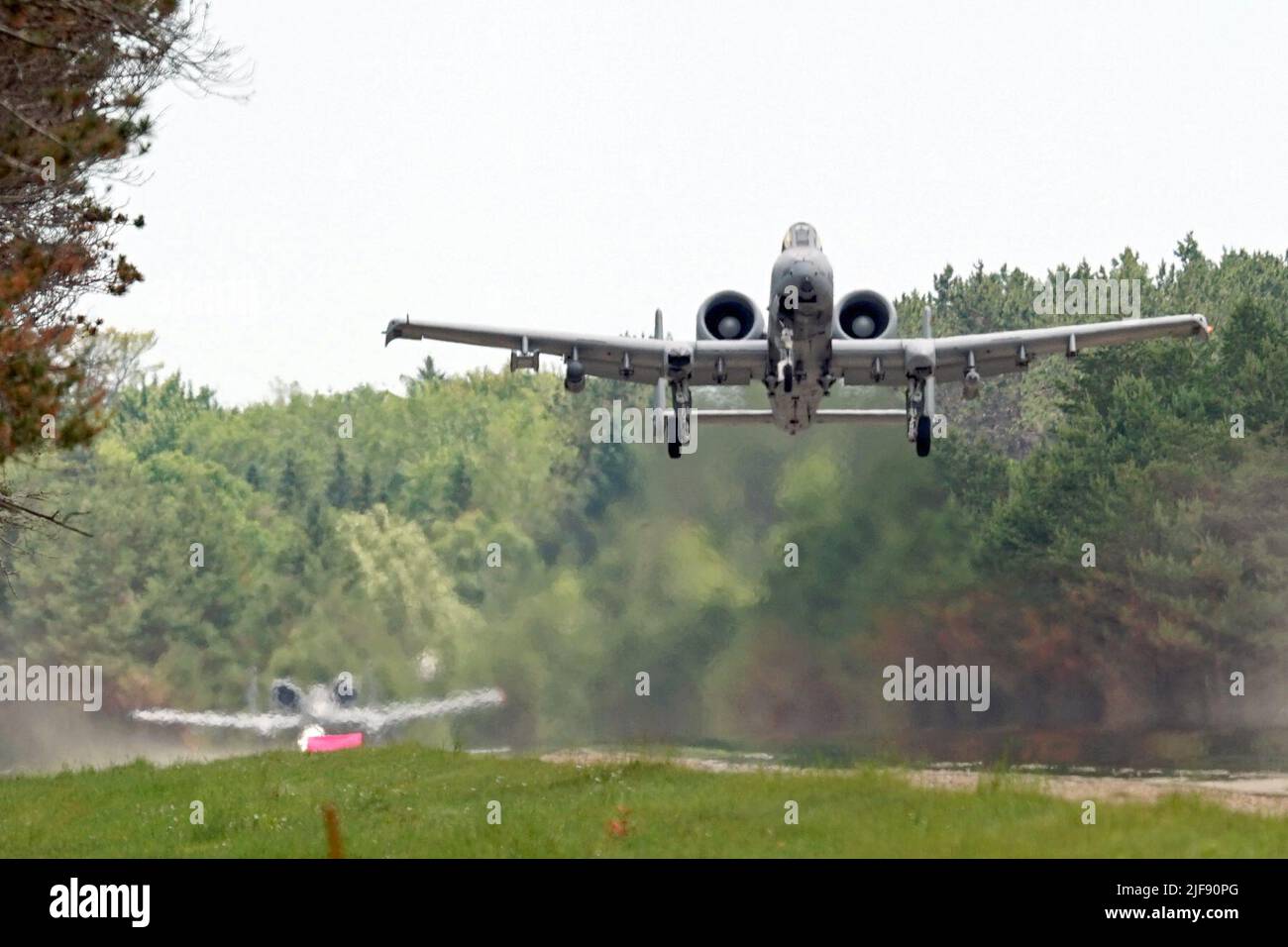 An A-10 Thunderbolt II from the 107th Fighter Squadron, 127th Wing ...
