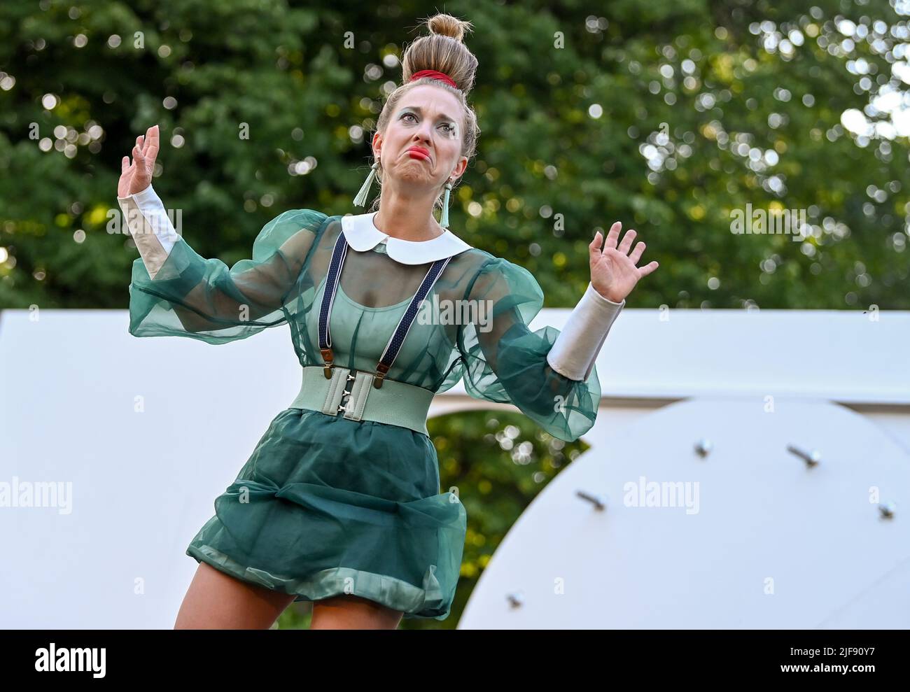 Hannah prasse hi-res stock photography and images - Alamy