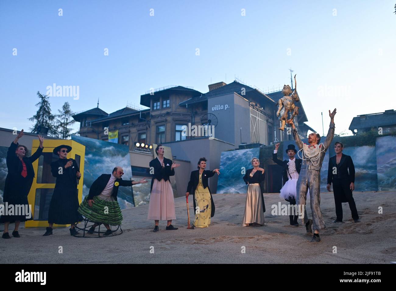 Anna weith hi-res stock photography and images - Alamy