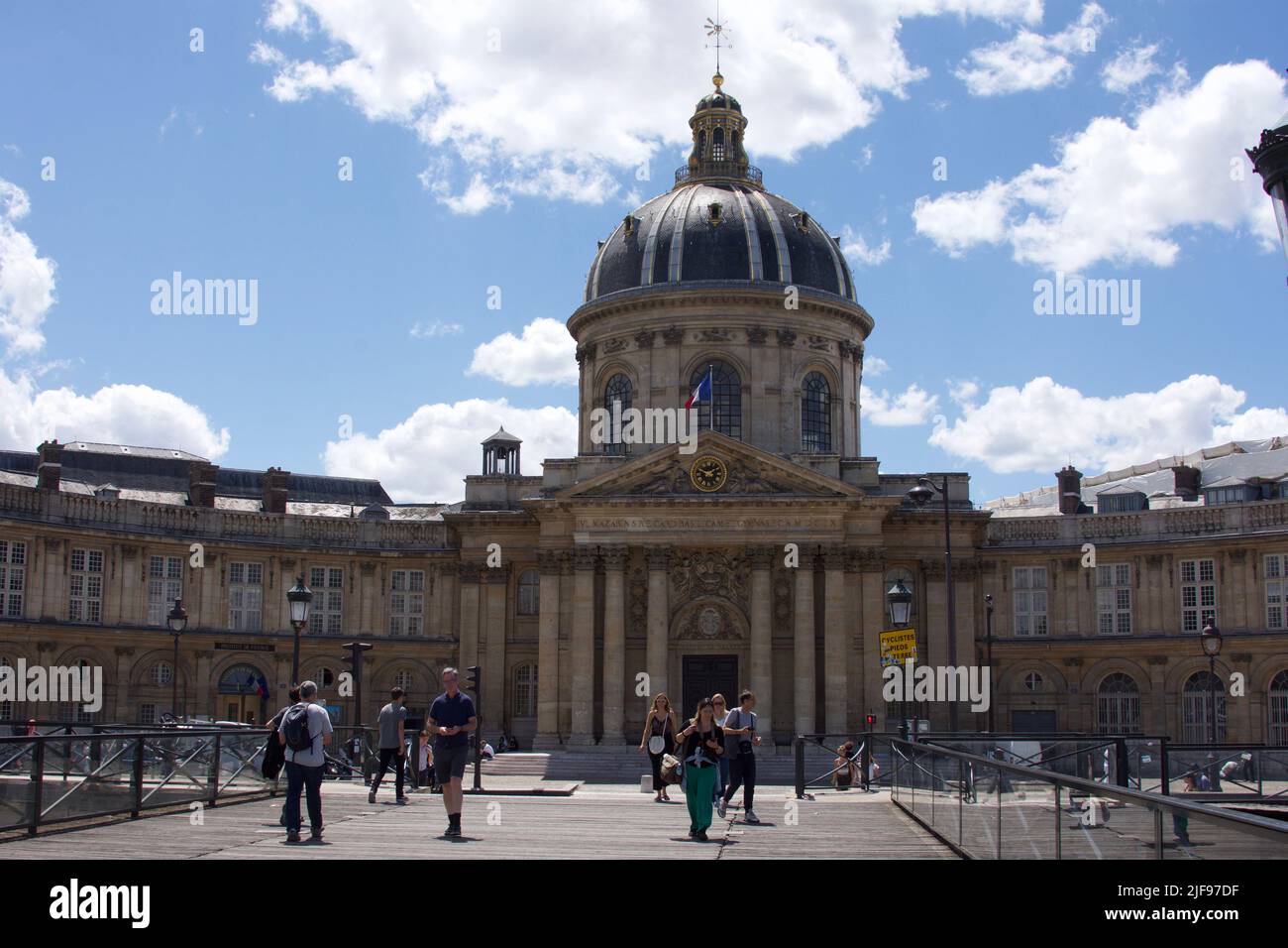 French Académie, In Paris, détails Stock Photo - Alamy