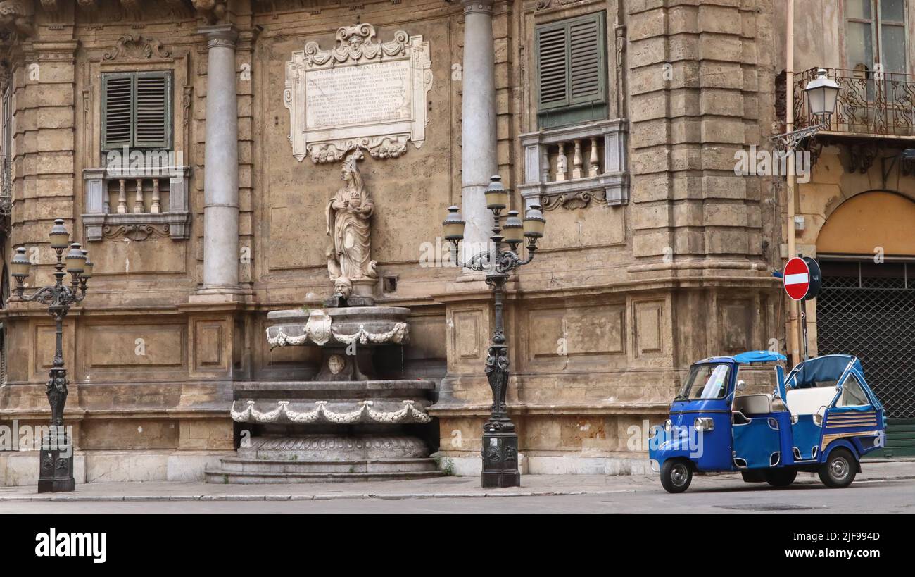 Palermo, Sicily (Italy): Quattro Canti at Vigliena square, the center ...