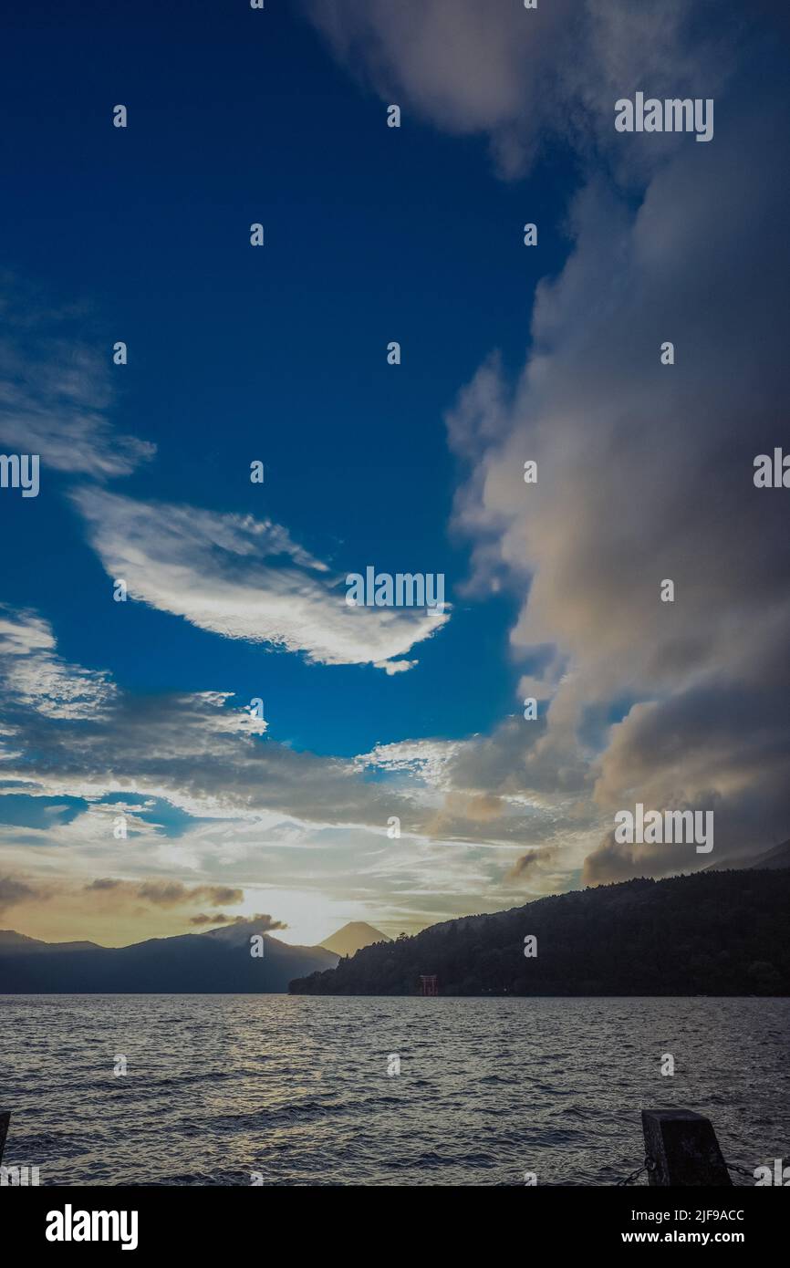 Sunset between mountain ranges hi-res stock photography and images - Alamy