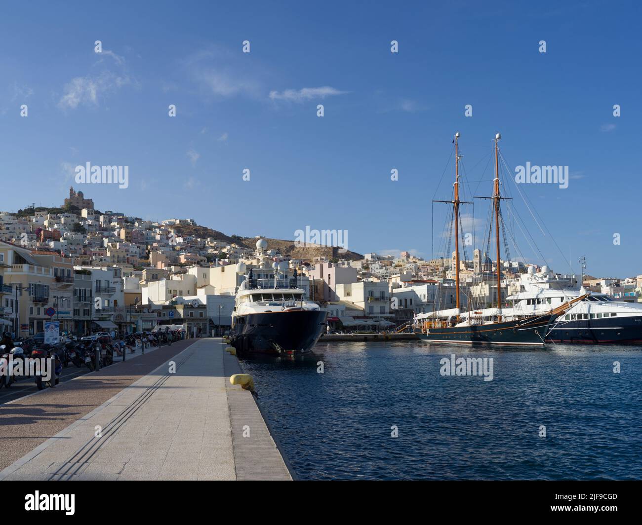 Ermoupolis syros cyclades hi-res stock photography and images - Alamy