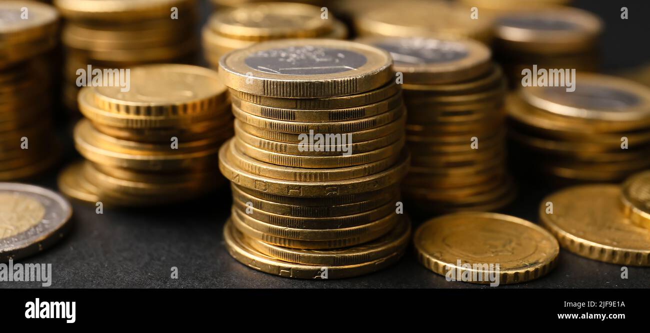 Coin stacks dark background hi-res stock photography and images - Alamy