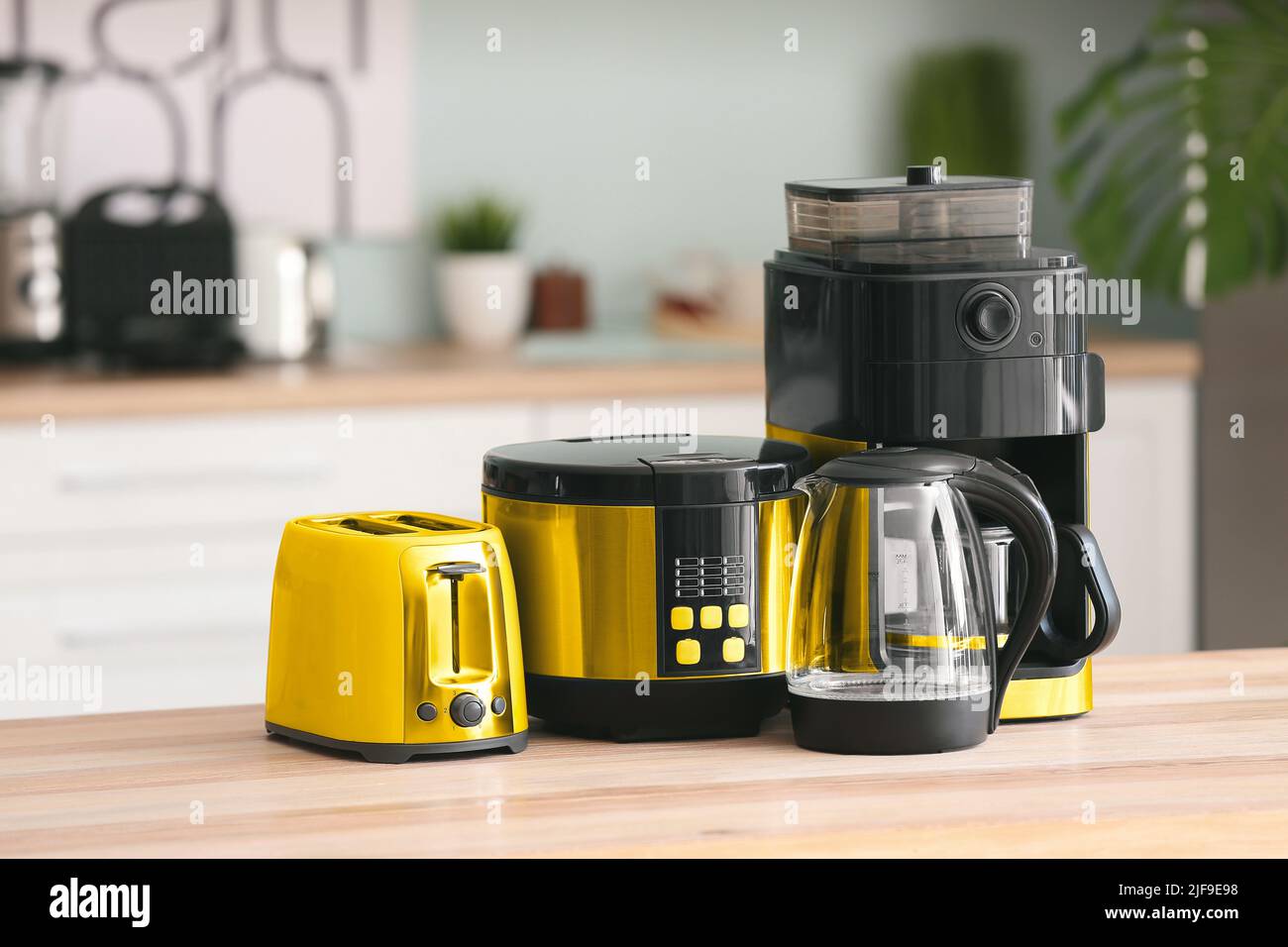 Trendy kitchen appliances hi-res stock photography and images - Alamy