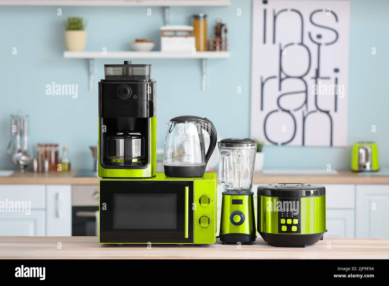 Blender kettle kitchen appliances hi-res stock photography and images ...