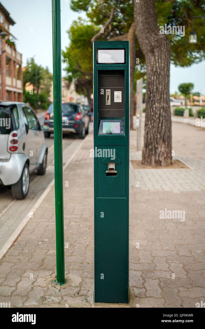 Car parking machine hi-res stock photography and images - Alamy